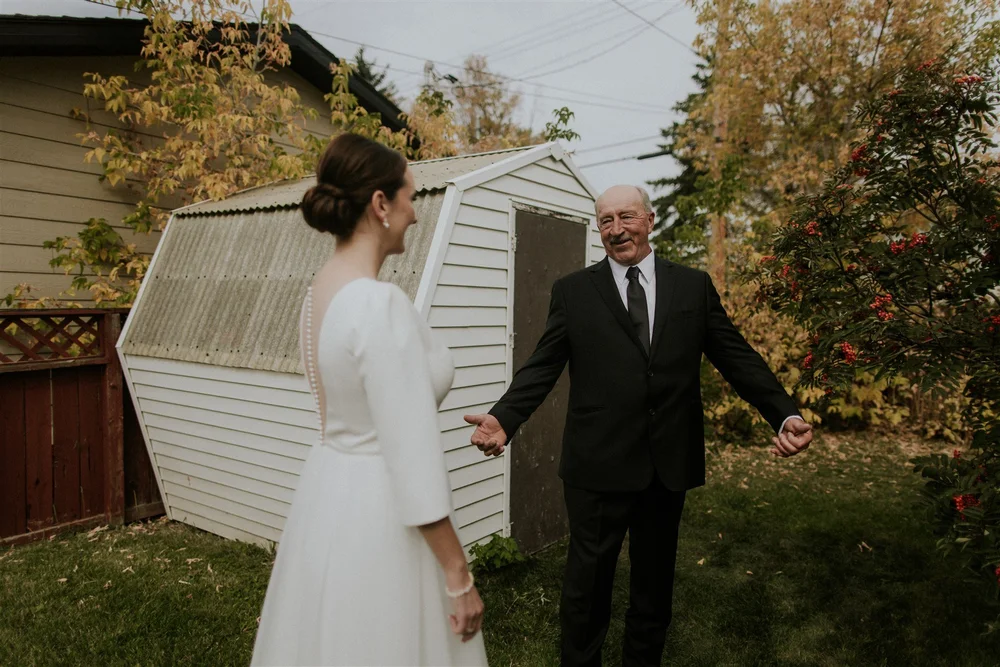 Cosy Fall Wedding at The Alloy Restaurant in Calgary - Ashley & Brian ...