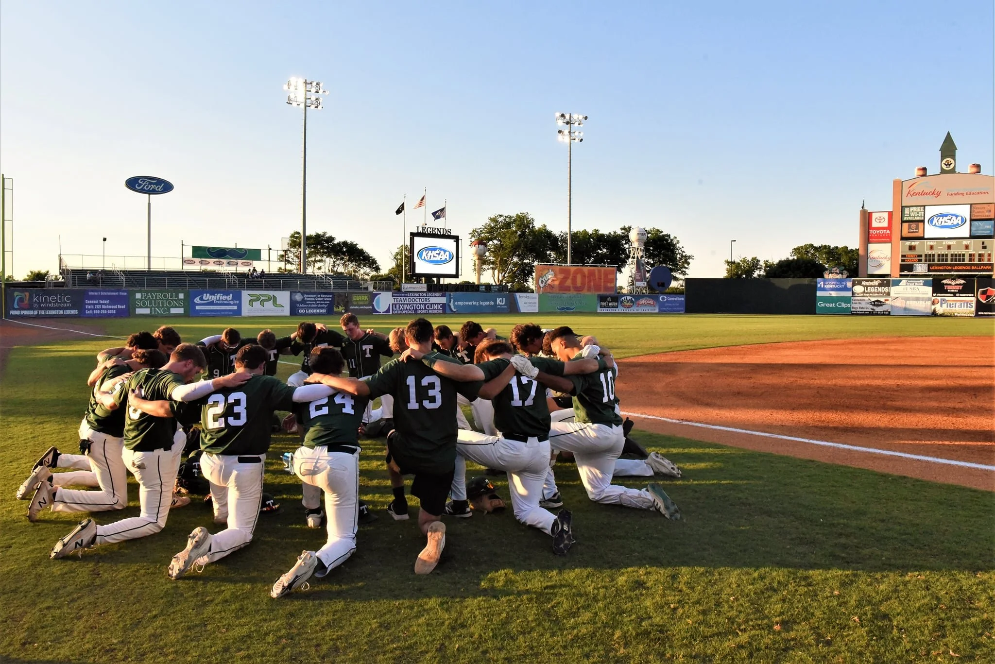 2021 / 2025 state champs — Trinity Baseball