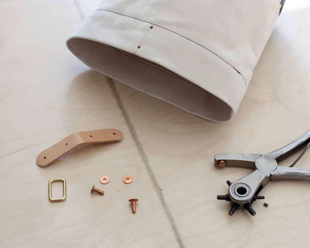 M.I.Y. (Make It Yourself) - Kindling Foraging Bag | RURAL KIND