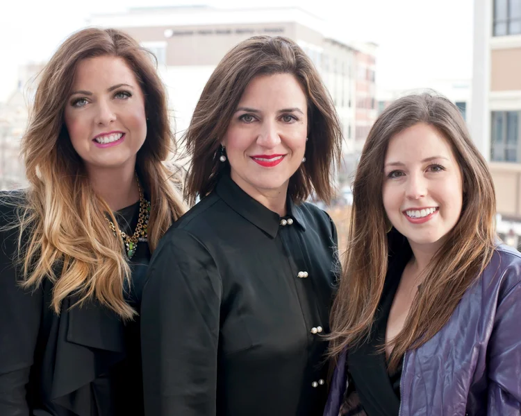 tres chic: lbd — Sophisticaited