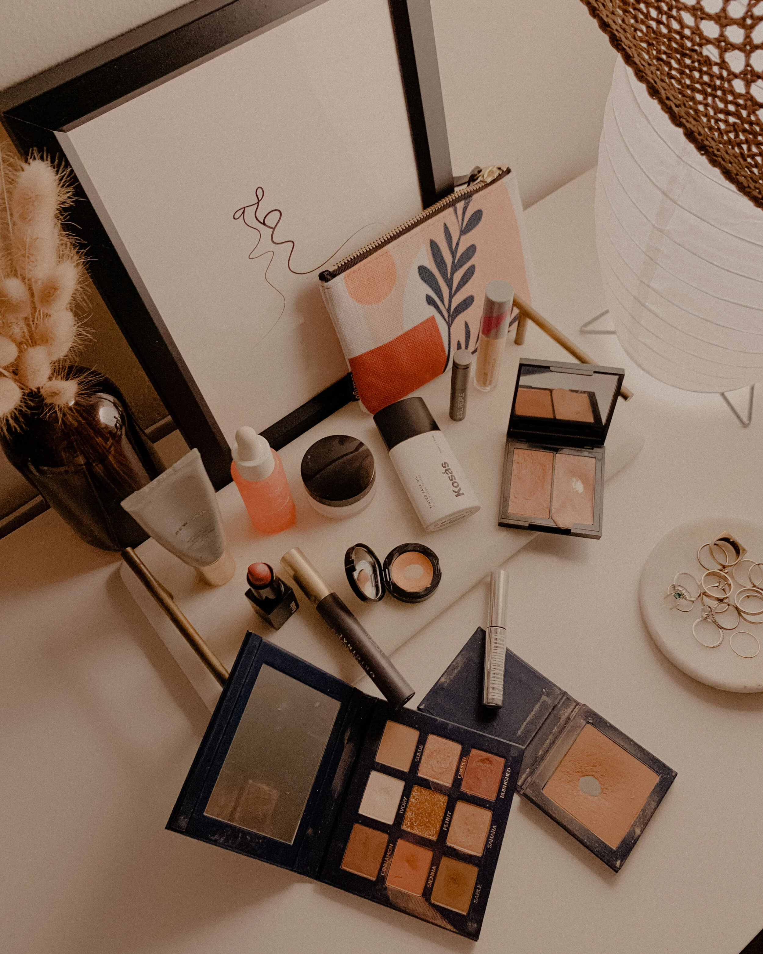 Bare Minimal Makeup Routine | Saubhaya Makeup