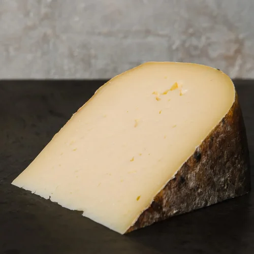 Planet Cheese — Mongers Name the Best New American Cheeses — Janet Fletcher