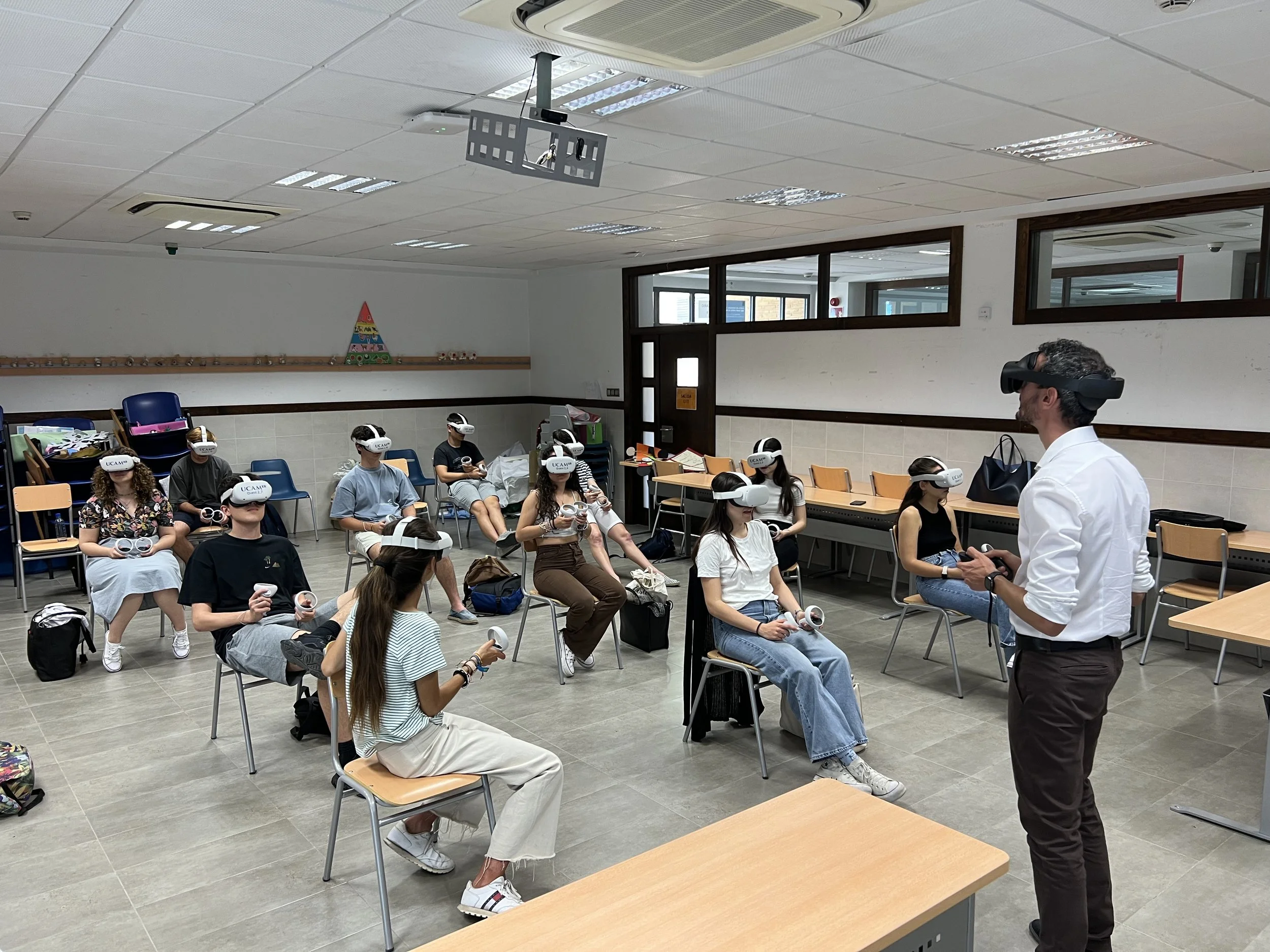 VR/AR Lab — UCAM Tour