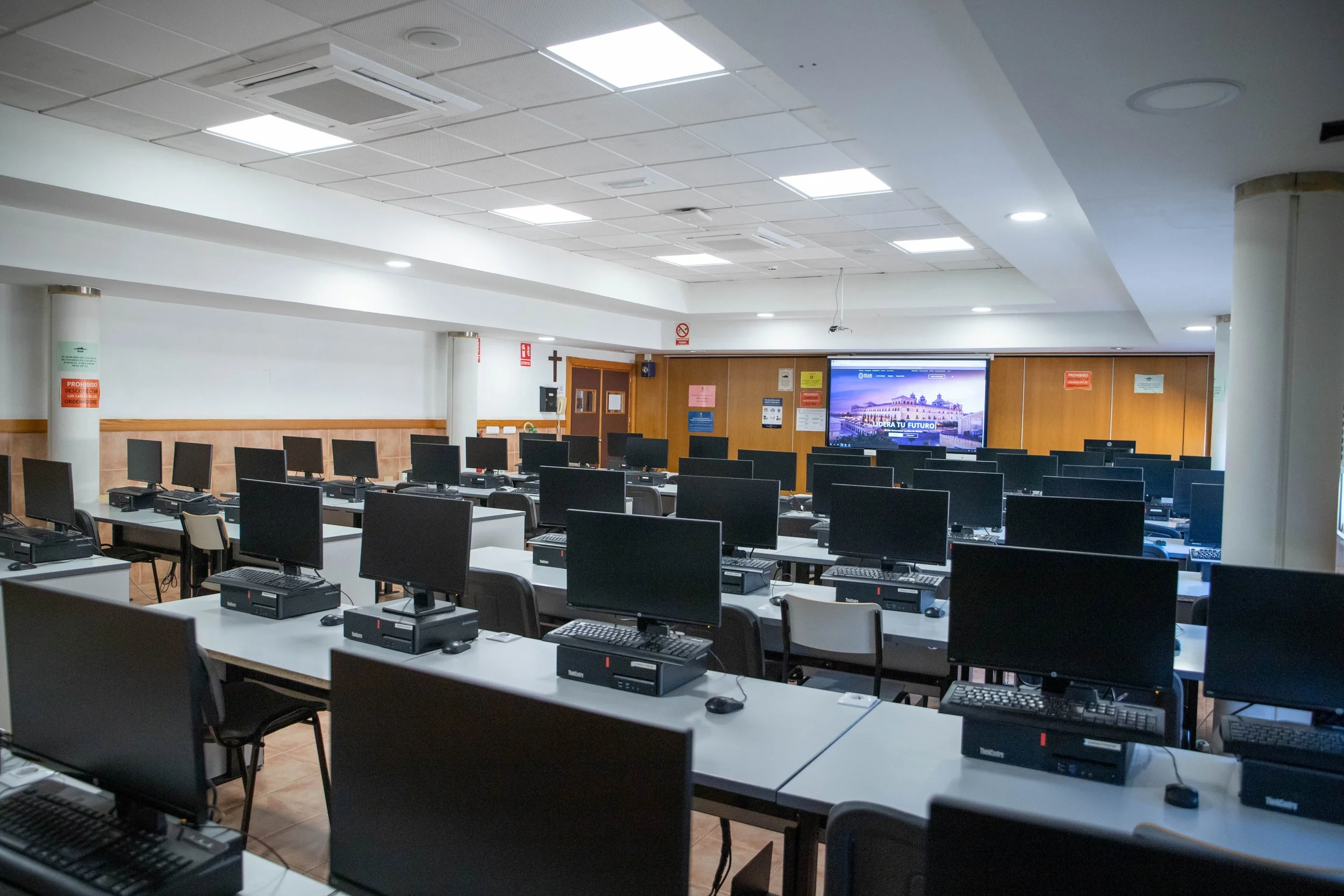 The Software Engineering Laboratory — UCAM Tour