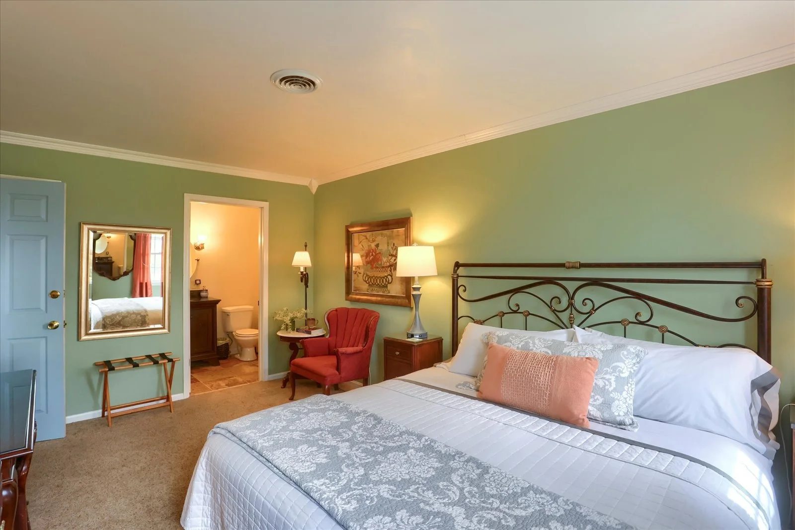 Lt. Col. William Baker Suite | Battlefield Bed & Breakfast