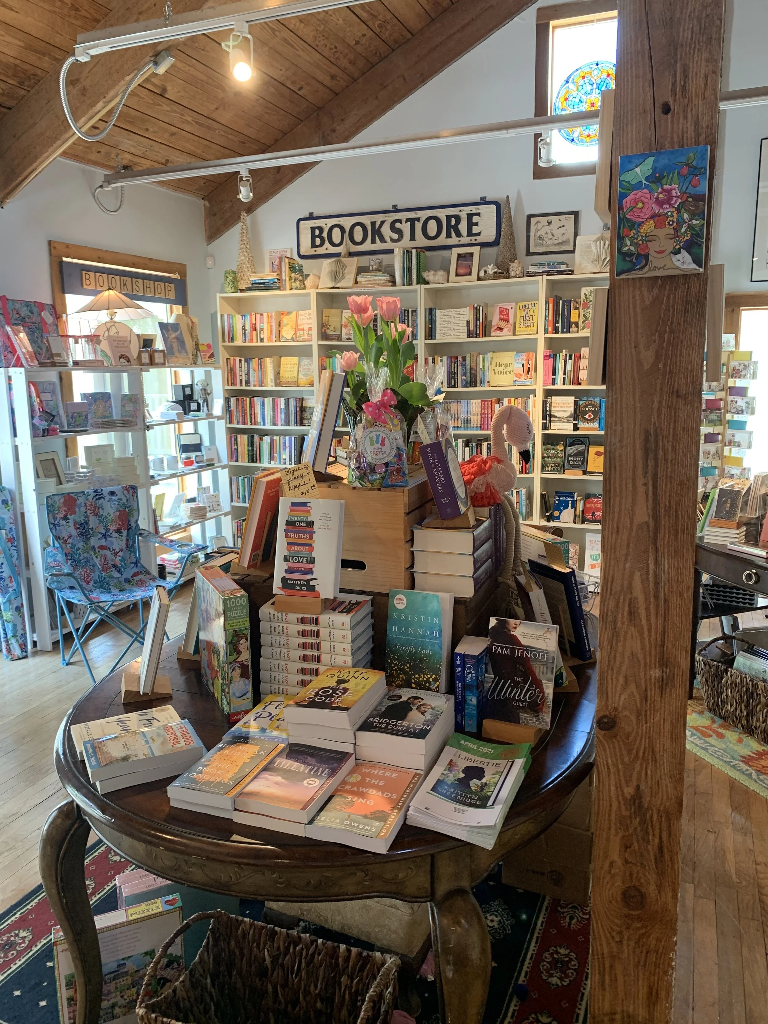 MacIntosh Books + Paper Independent Bookshop