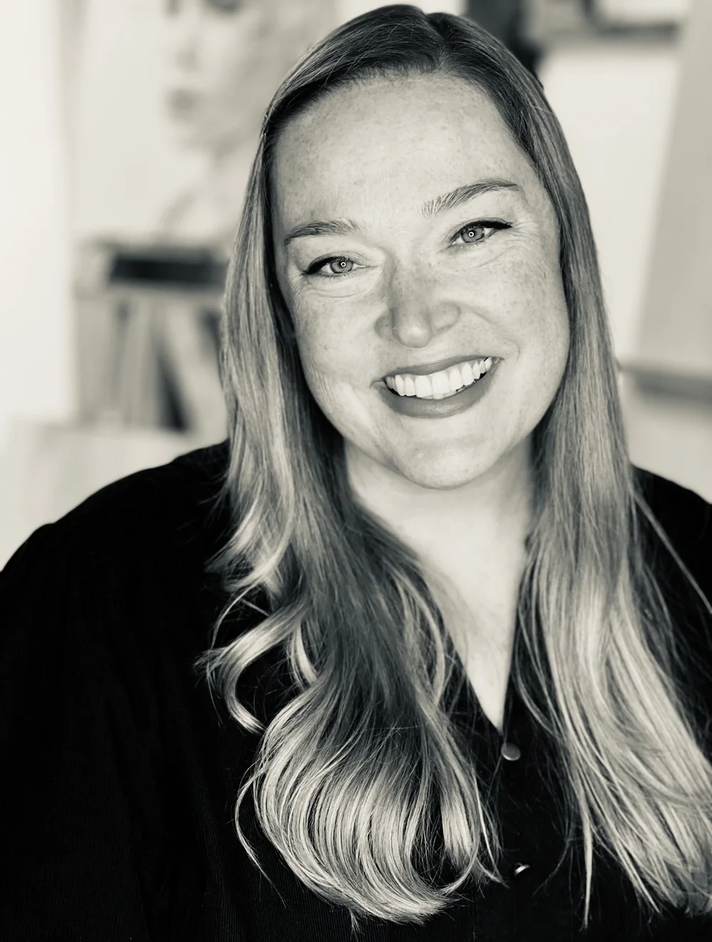 biography — Ali Cavanaugh