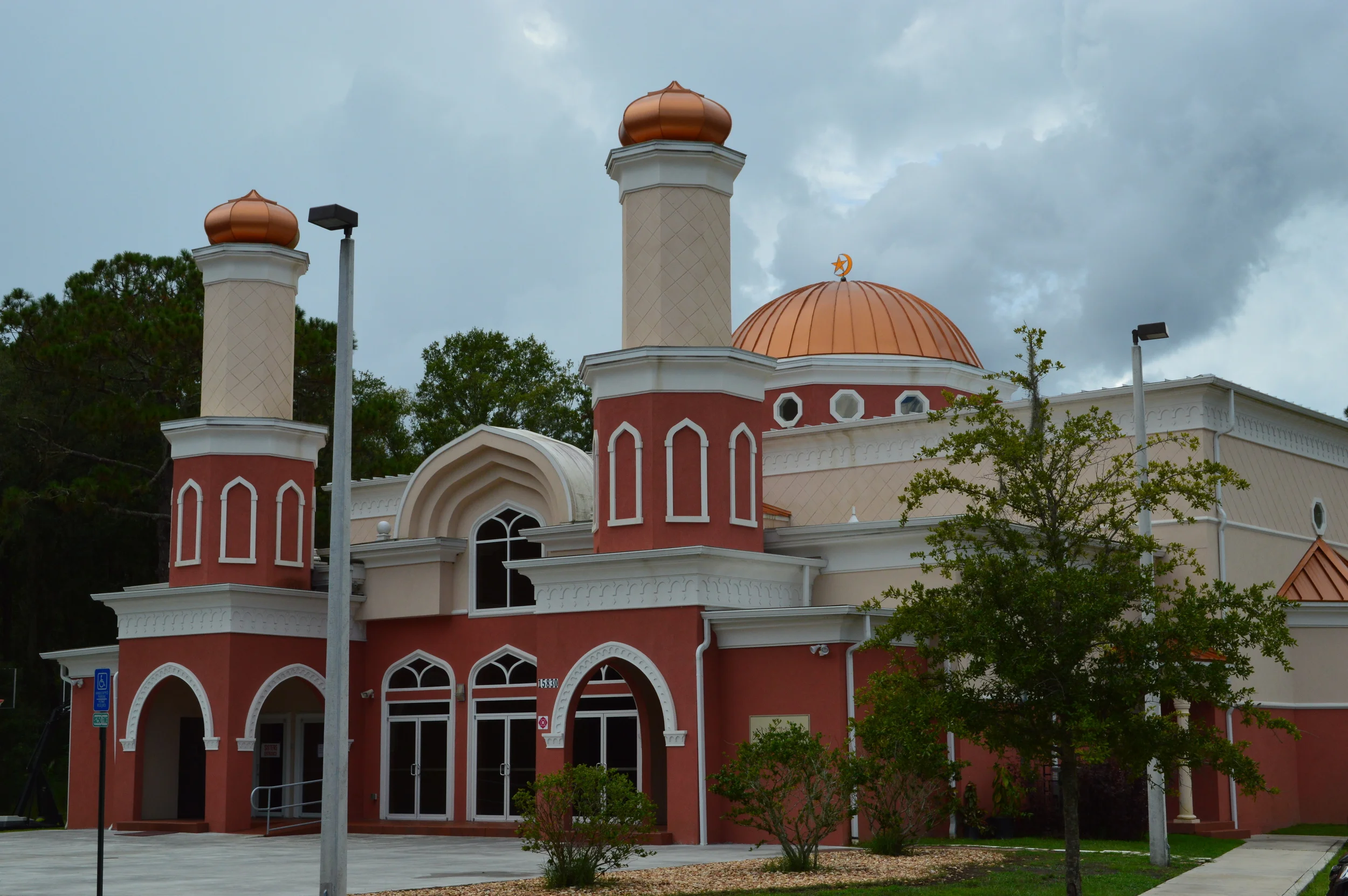 Islamic Society of New Tampa (ISONET)