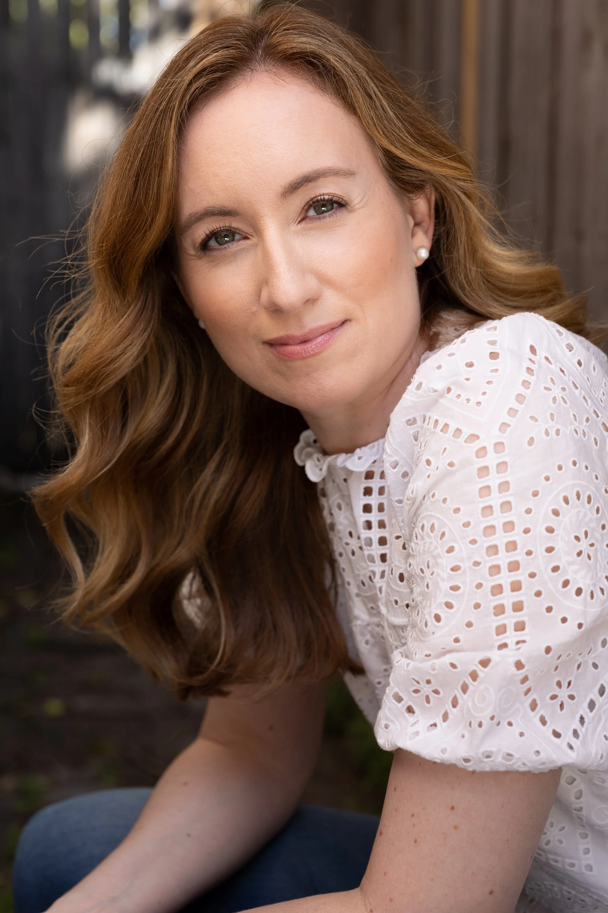 JENNIFER PEERS — About Jen