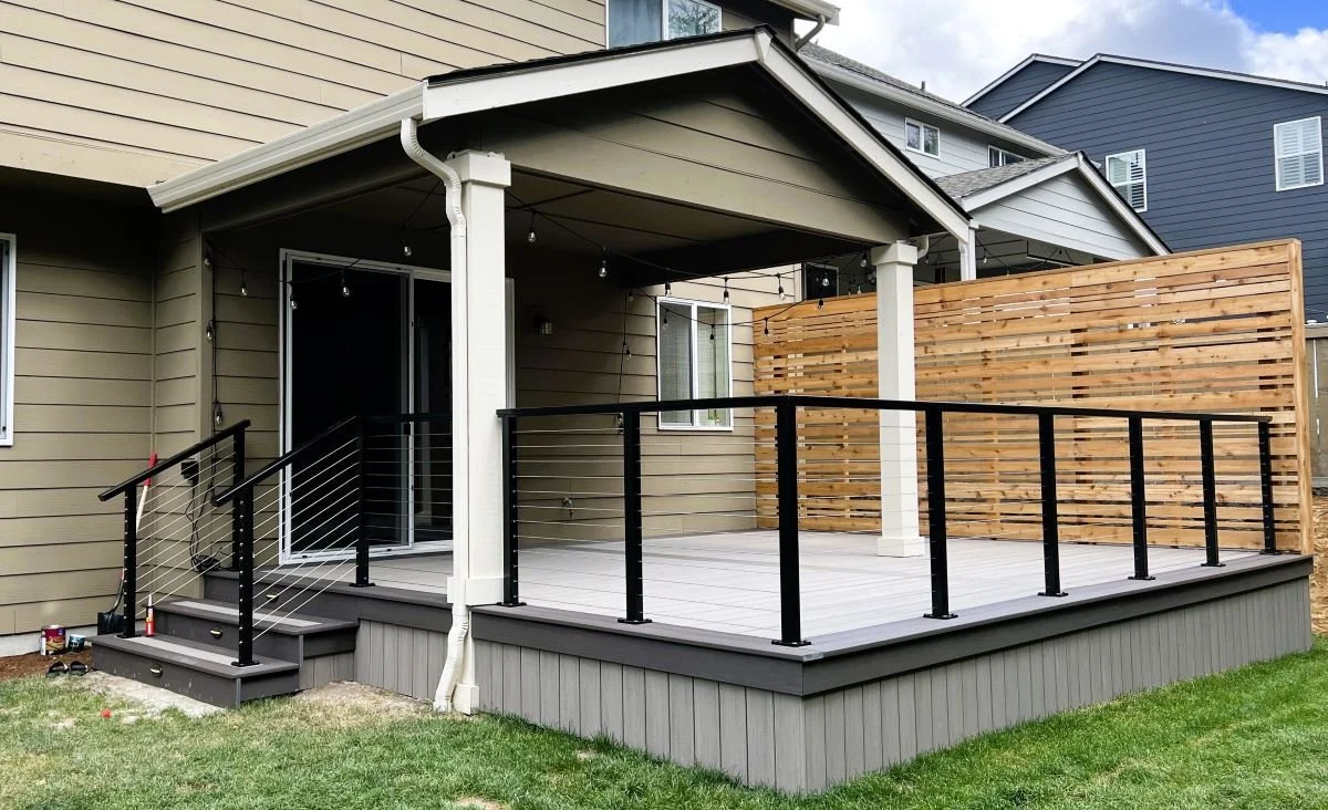 Custom Deck Photos/Wood & Composite Decks Porches Patios Privacy ...