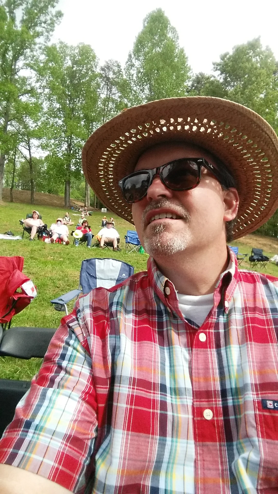 BJ Barham and American Aquarium: It All Ends With Revealing Our History ...