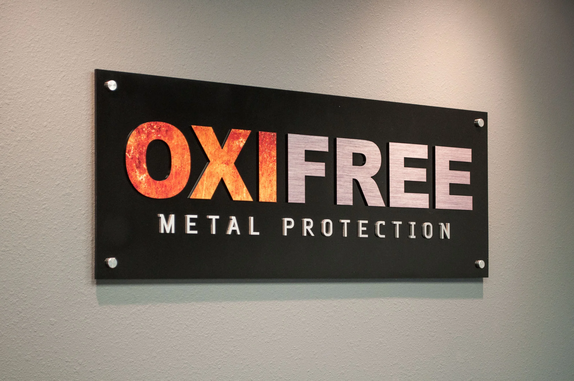 Backplated Logo Signs | Saifee Signs, Houston TX