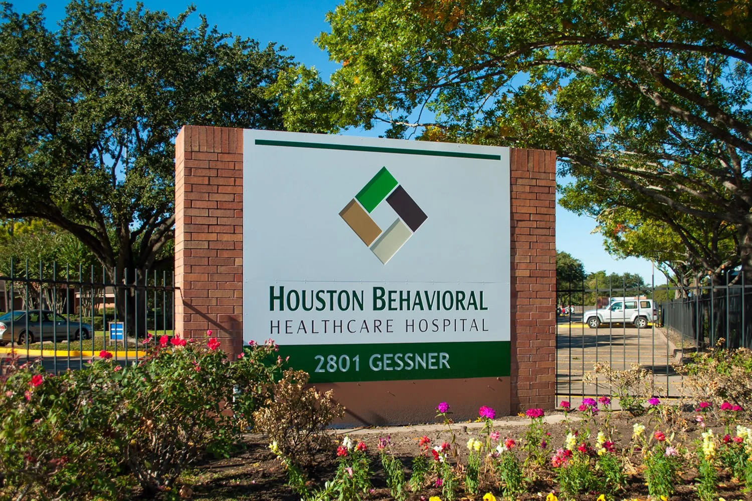 Houston's Outdoor Building Sign Experts