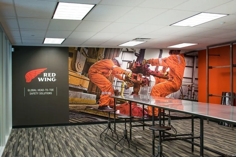 6 Inspiring Office Transformations with Custom Wall Coverings | Saifee ...