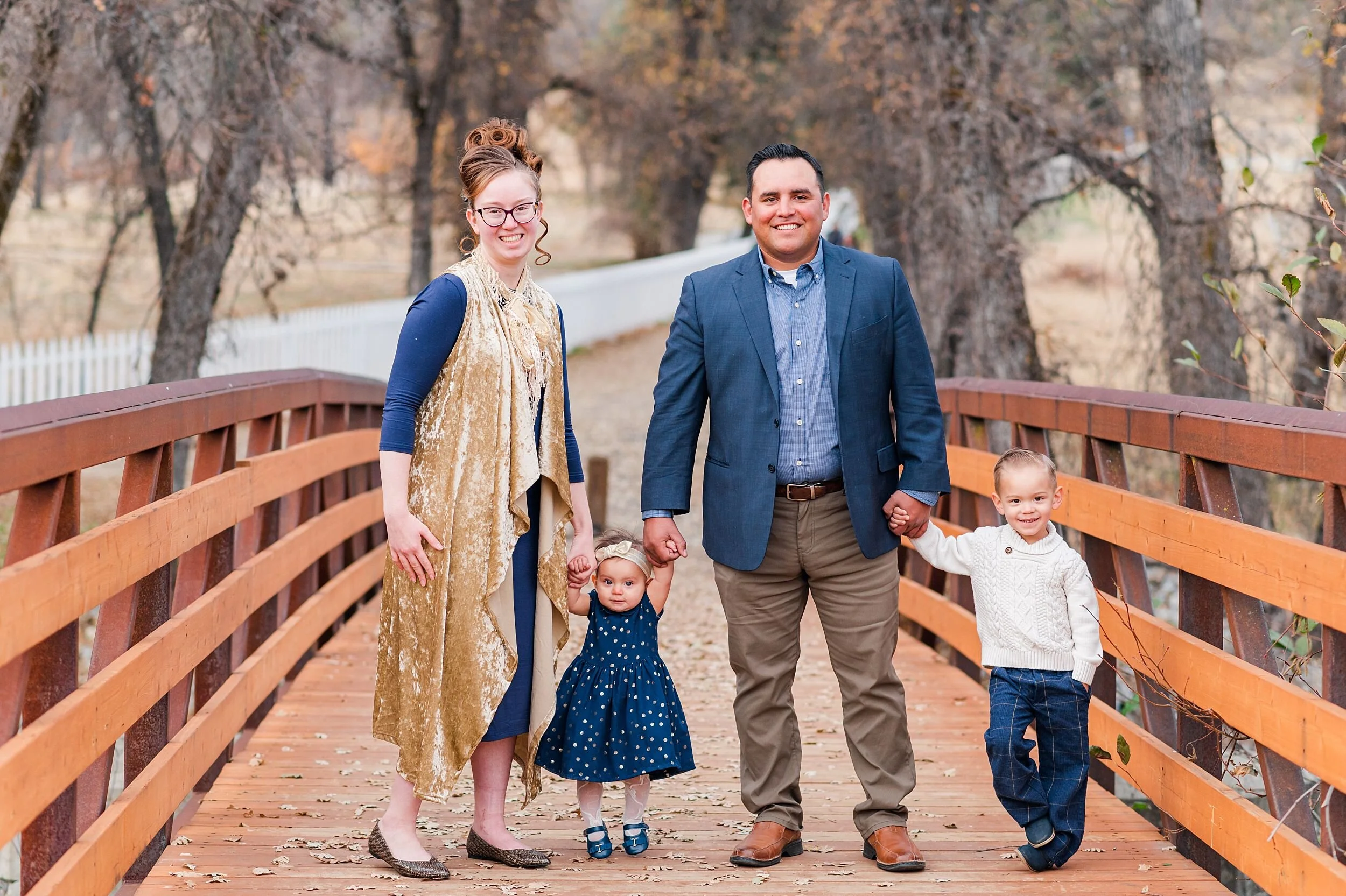Wintery Family Session | Camden House — Jen Peterson Photography