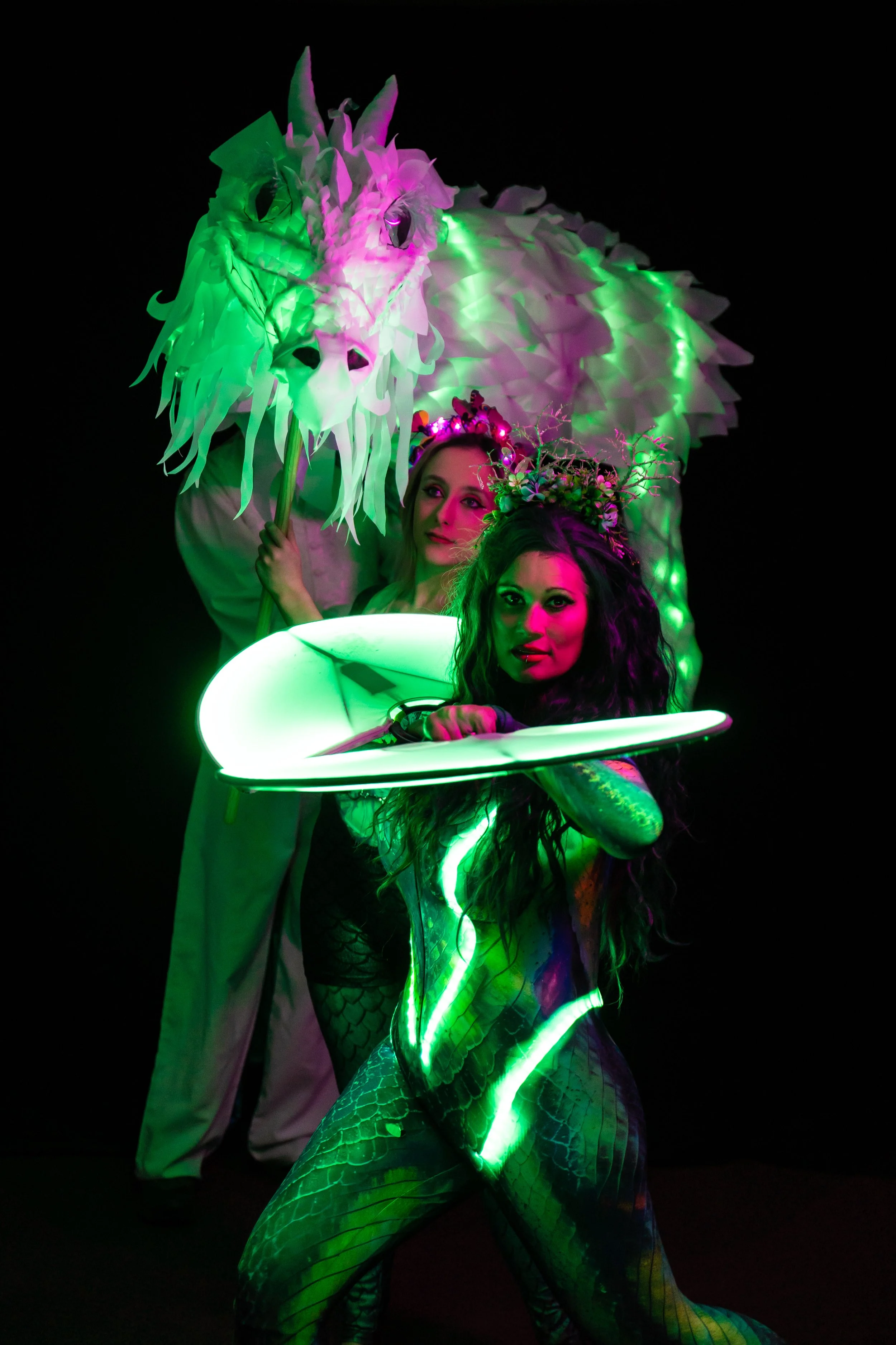 Azra GLOW — BEE ENCHANTED bee- enchanted