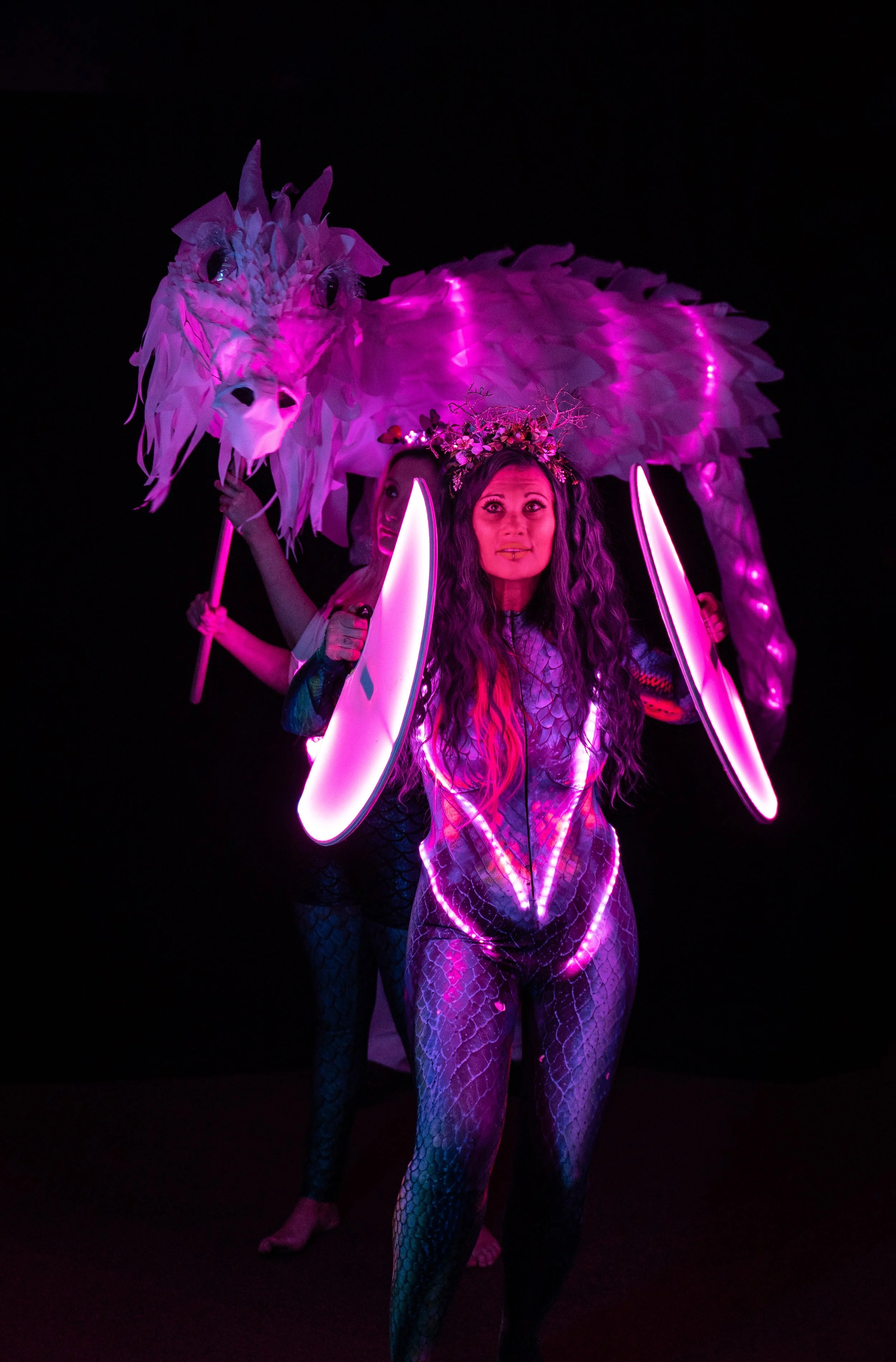Azra GLOW — BEE ENCHANTED bee- enchanted