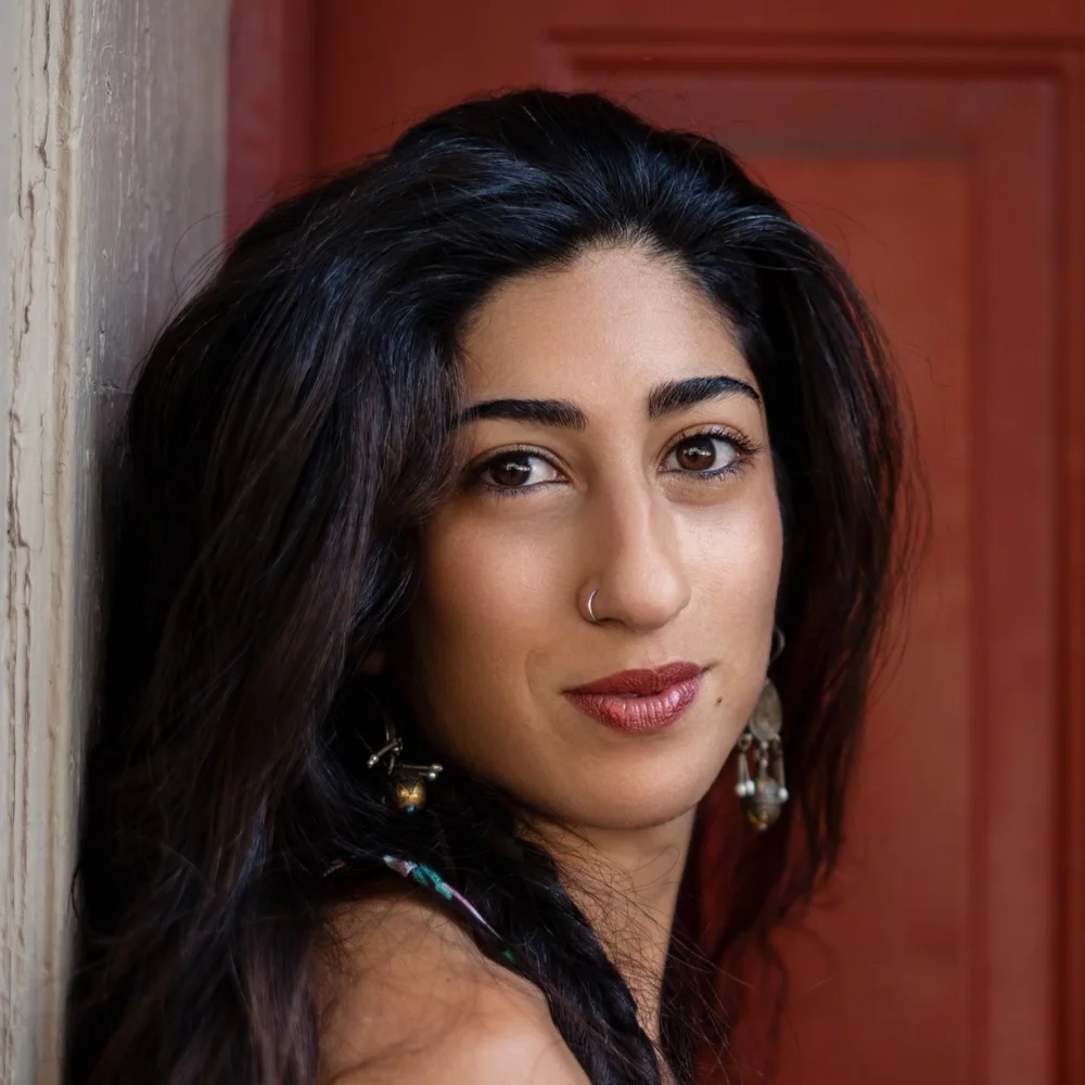 Revelatory adaptations of classic operas / radical rearrangements ...