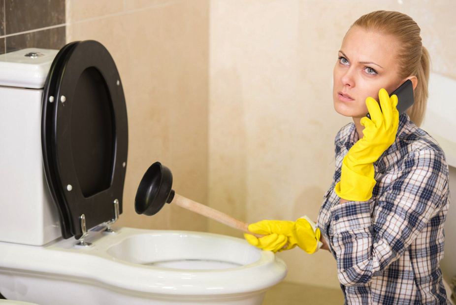 4 Signs That It's Time to Call a Toilet Plumber for Repairs — Kevin ...
