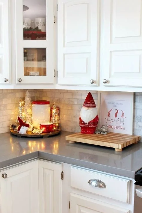 10+ Christmas Kitchen Decor Ideas — Kevin Szabo Jr Plumbing - Plumbing ...