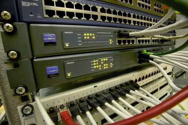 Routers, Switches, And Hubs - Understanding Your Network Components ...