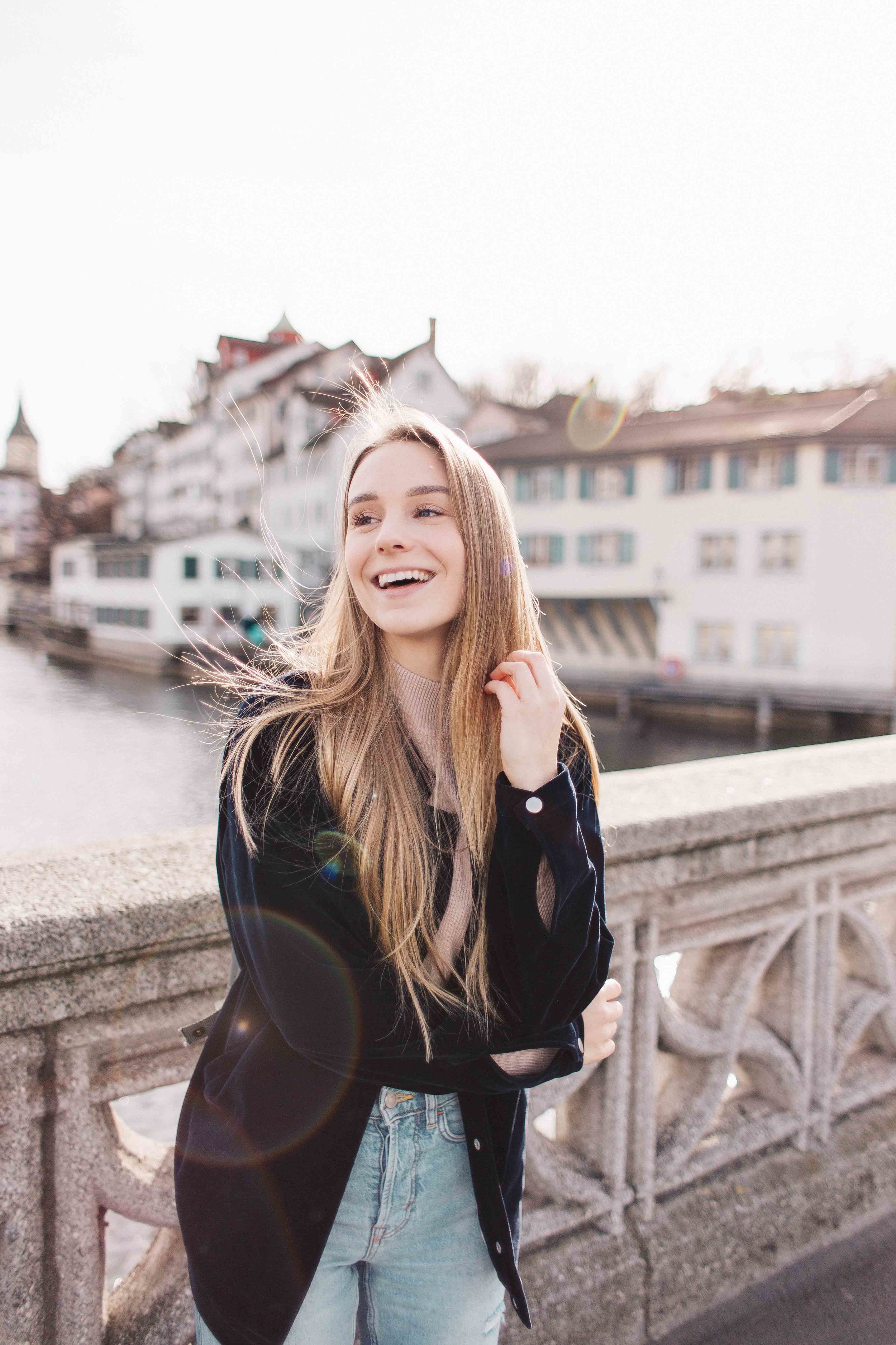 EXPLORING ZURICH WITH JOELLE FRIEND — Sascha Oberholzer Photography