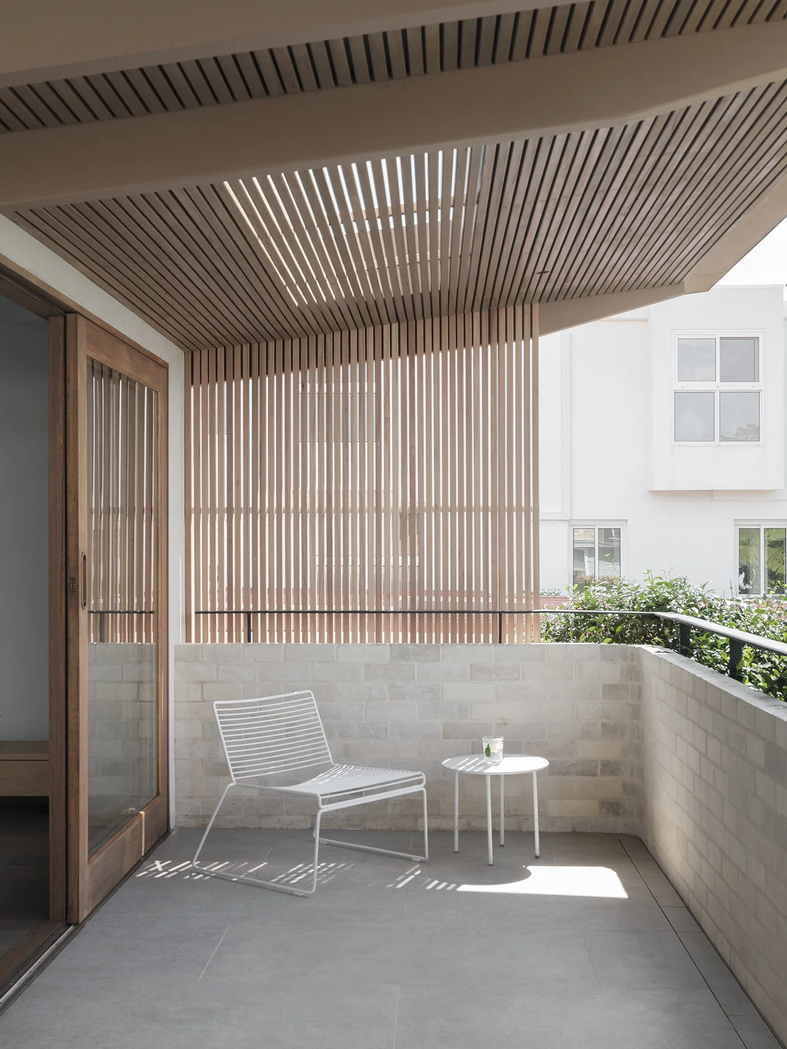Alba - Clovelly Beach House — studioplusthree