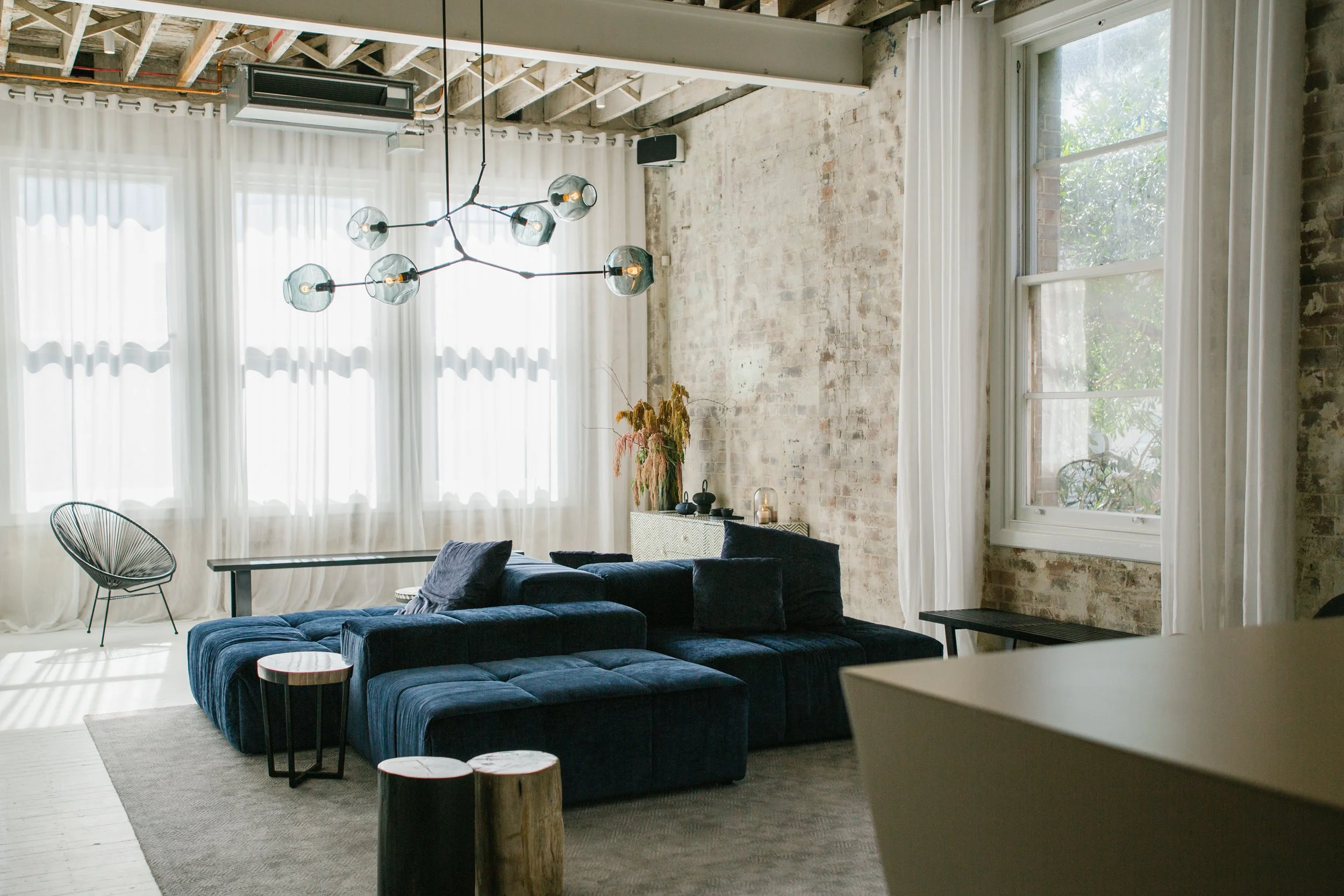 About Us — Humming Puppy™