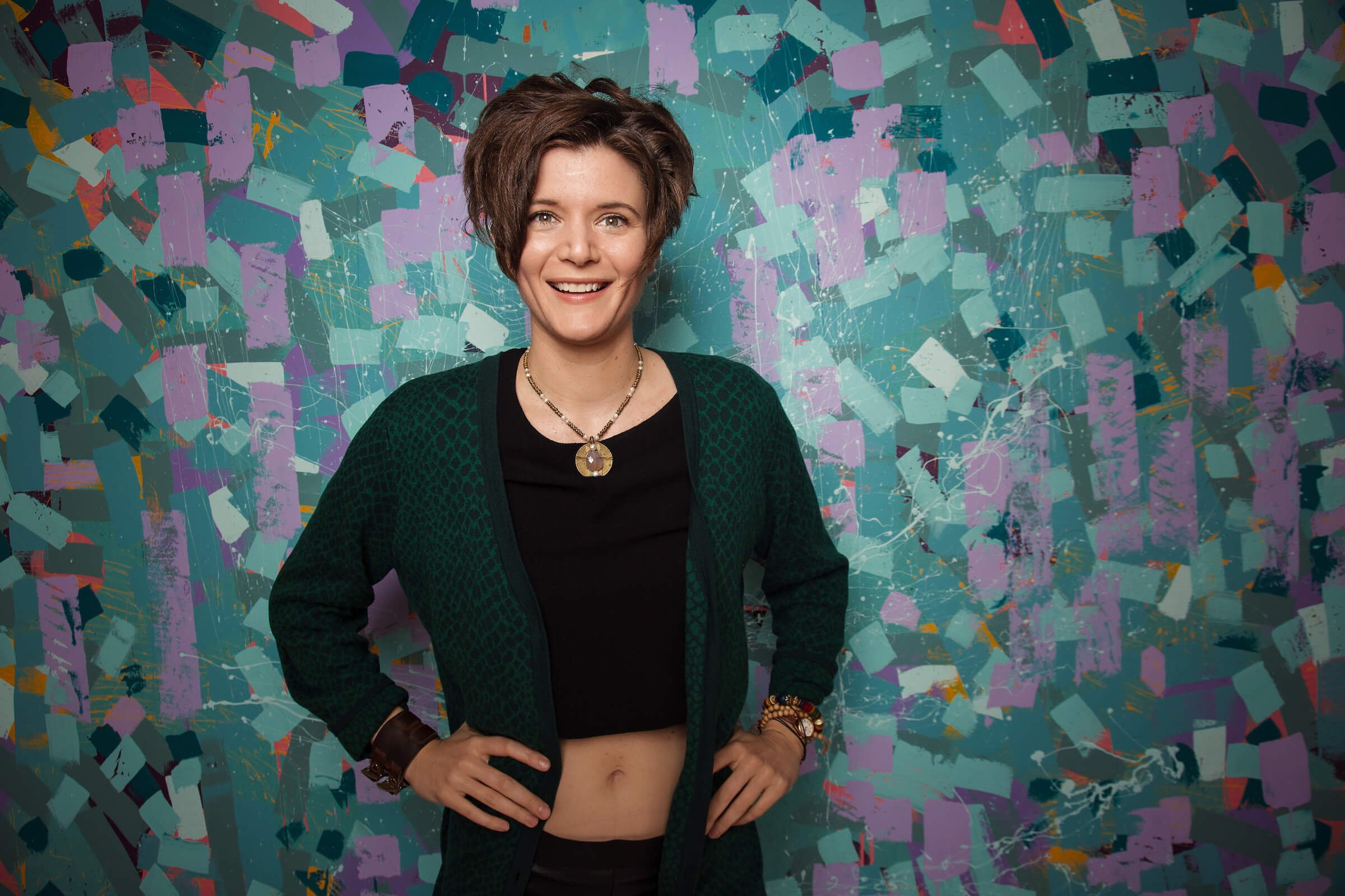 Lauren LoGiudice - Comedy and Characters for Misfits