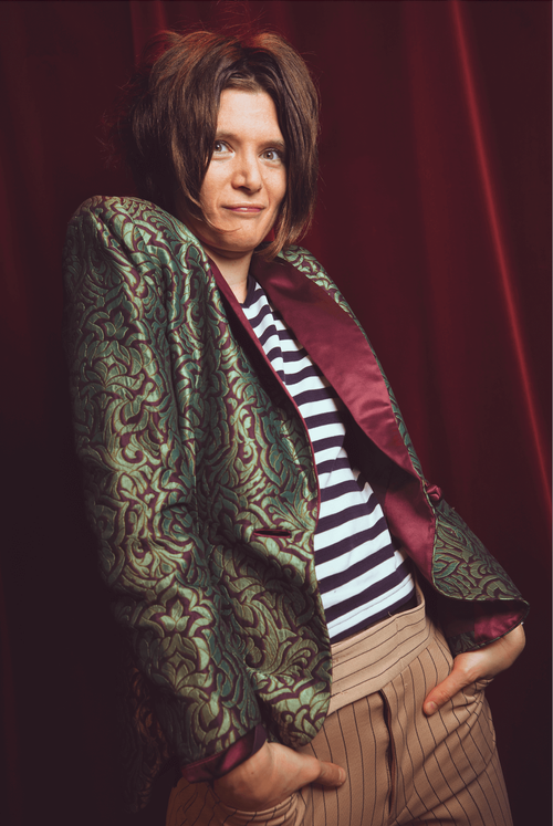Lauren LoGiudice - Comedy and Characters for Misfits