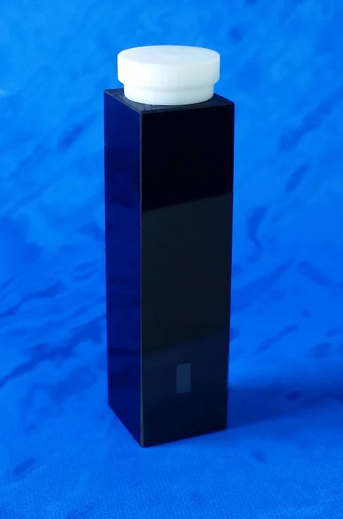 Spectrophotometer Cuvette — FireflySci Cuvette Shop