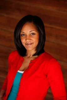 Raychelle M — Sculp Agency