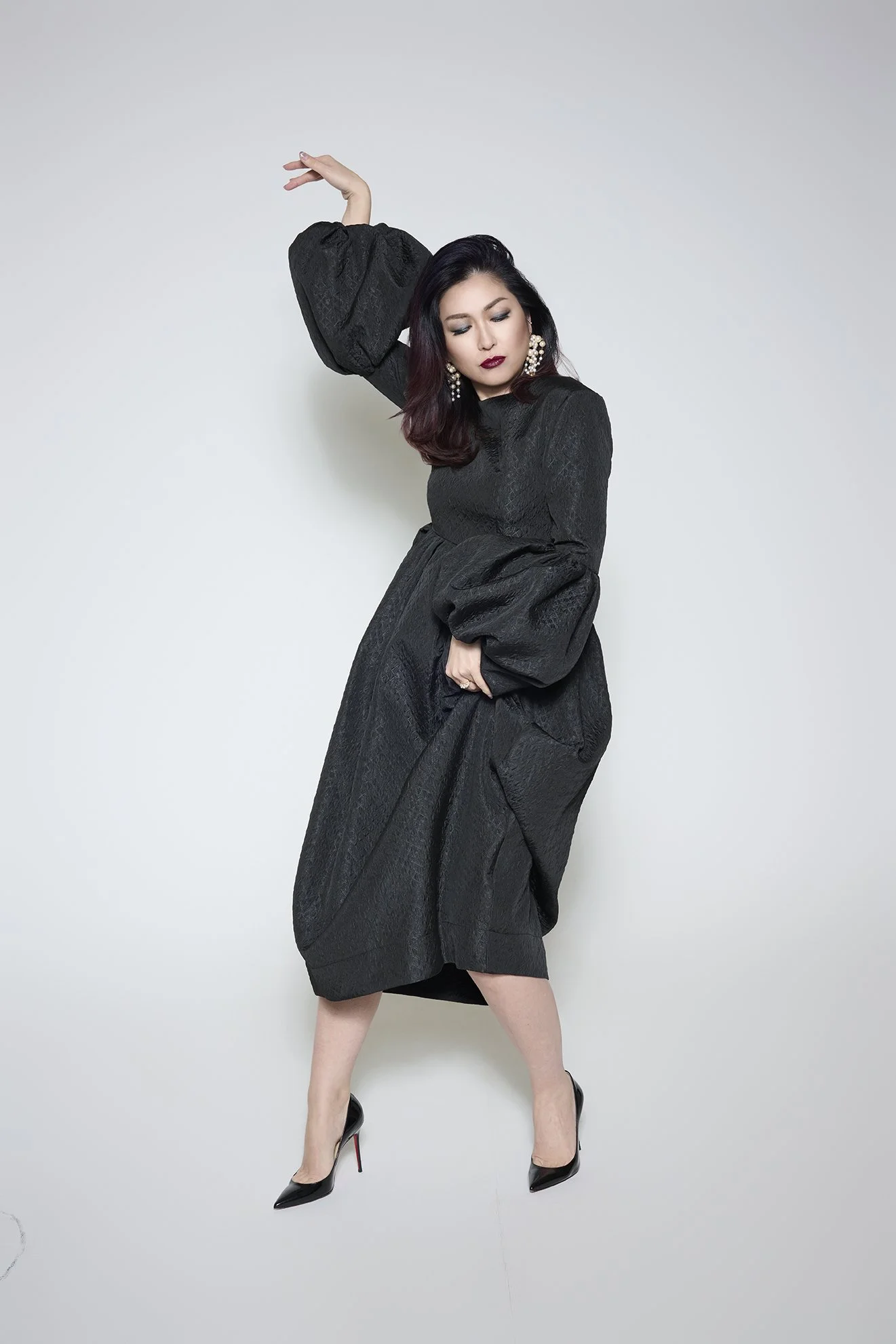 Top Posing Tips for Natural Portraits: How to Photograph People Who ...