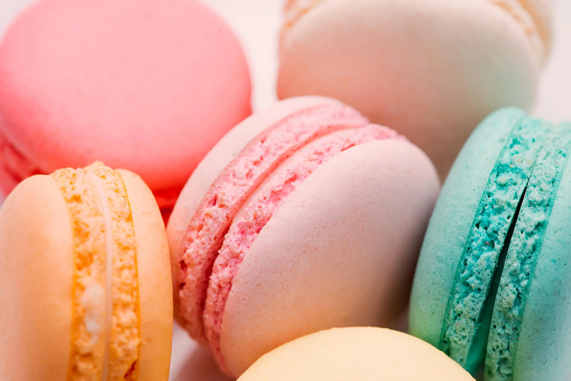 6 Fun Facts You Didn't Know About Macarons | Foodie Blog — Chelles Macarons