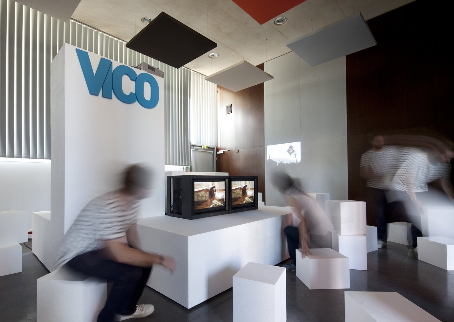 VICO MACVAL — CUT architectures