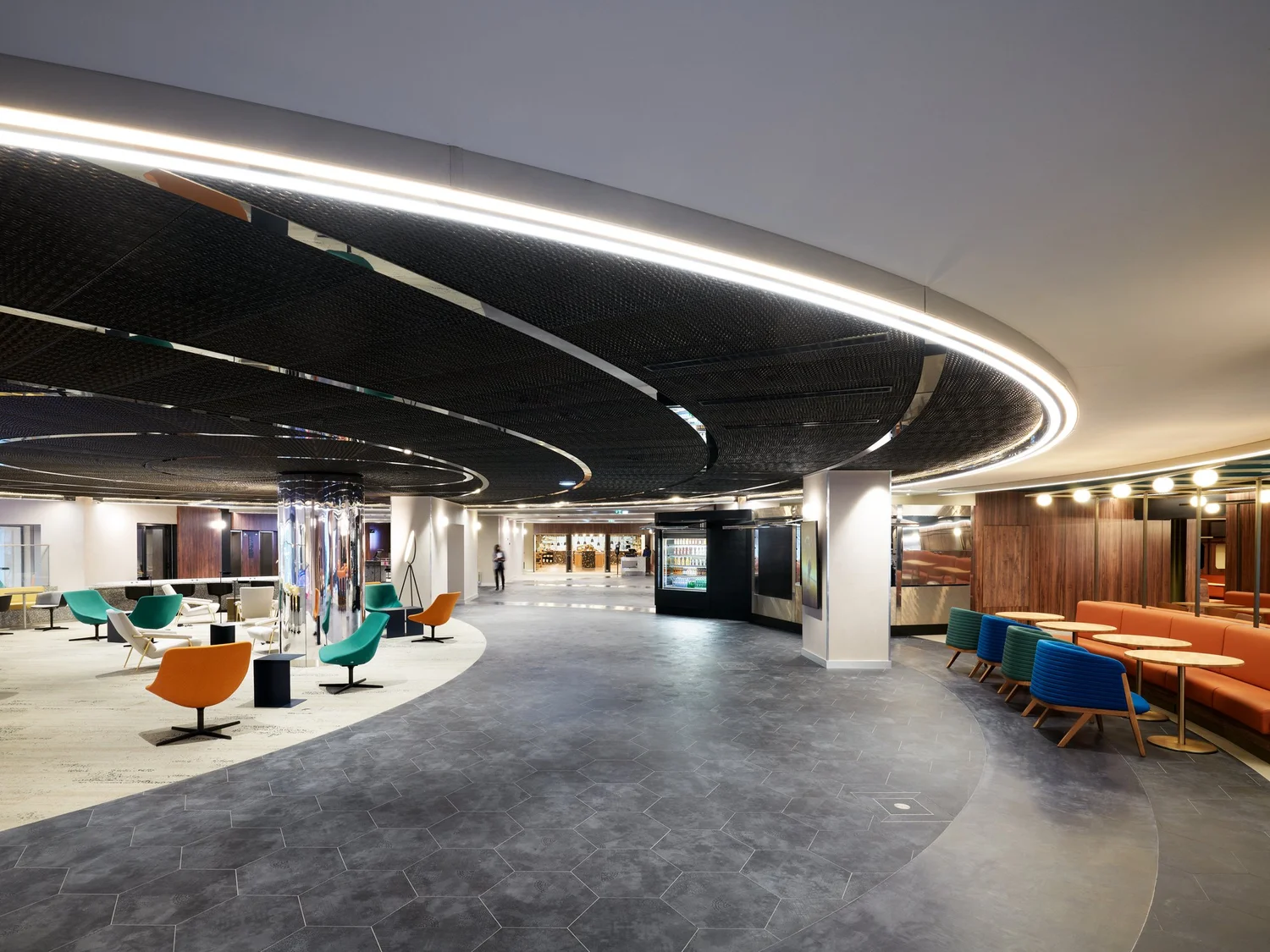 PARIS PULLMAN MONTPARNASSE — CUT architectures