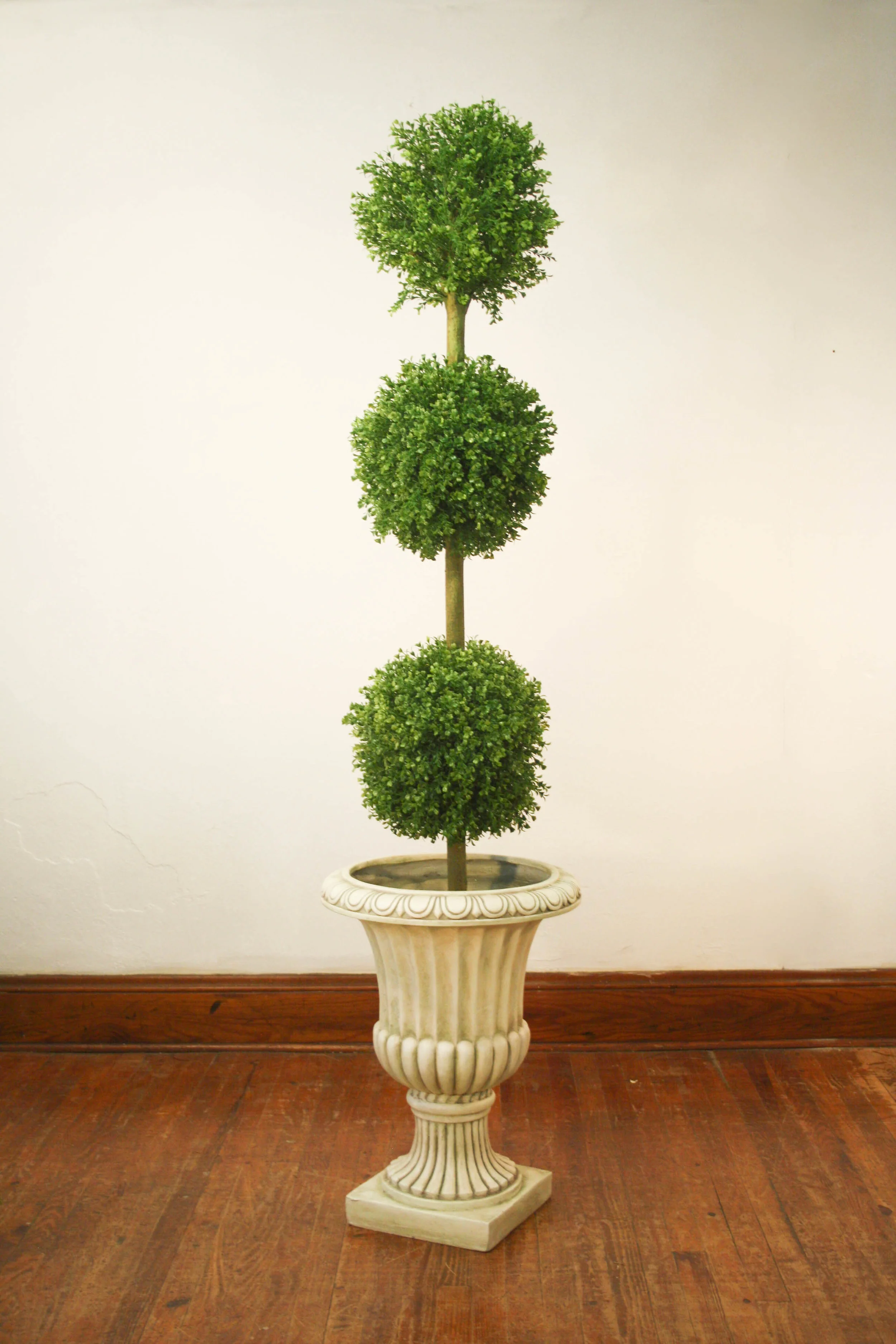 Large Decor — GHR Rental Boutique