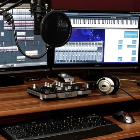 MusicWorks | Guitar Lessons and Piano Lessons in Madison, WI