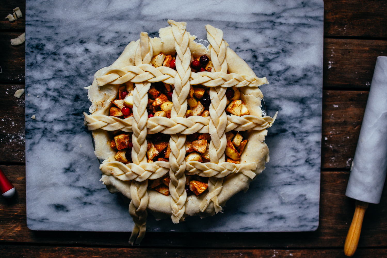 apple cranberry braided lattice pie — the farmer's daughter | let's ...