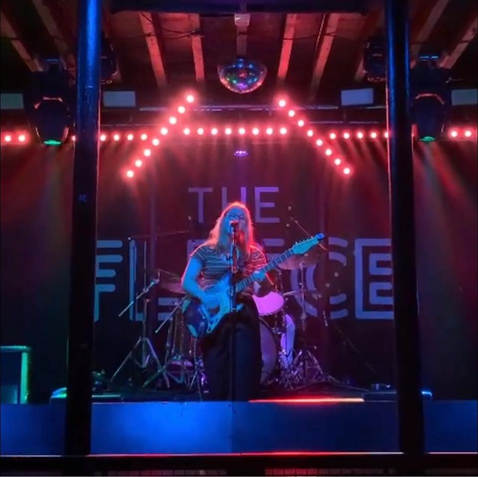 Whats on — The Thunderbolt