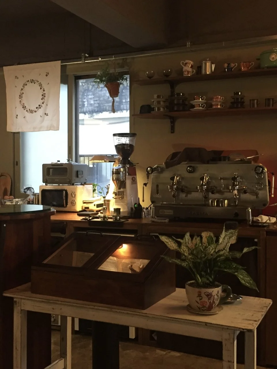 【福岡⭢釜山 一人旅】攝影師Gabin的閒散獨處時光｜在地工作者的釜山推薦 vol.3 — 秋刀魚 サンマ