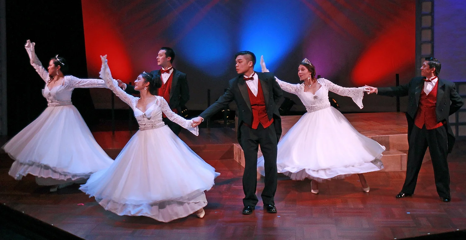 Filipino-Minnesotans Puts On "Debutante's Ball" At History Theatre ...