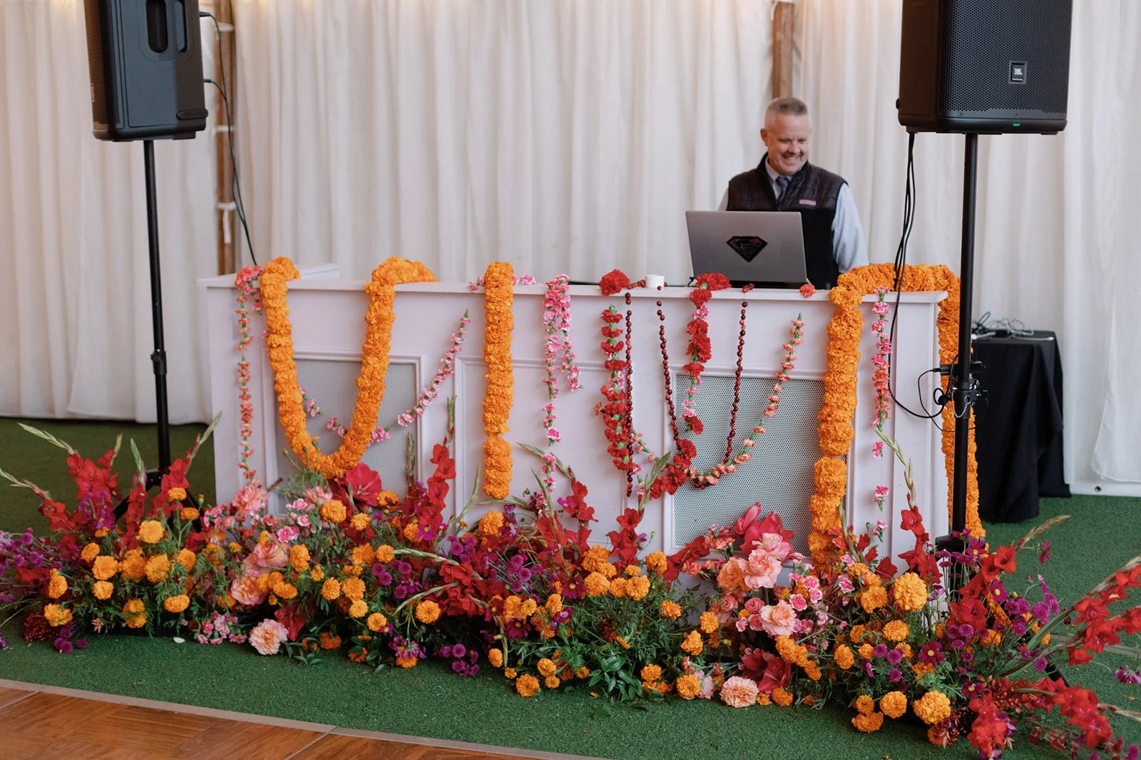 Colorful Indian Fusion Wedding at Keswick Vineyards in Charlottesville ...