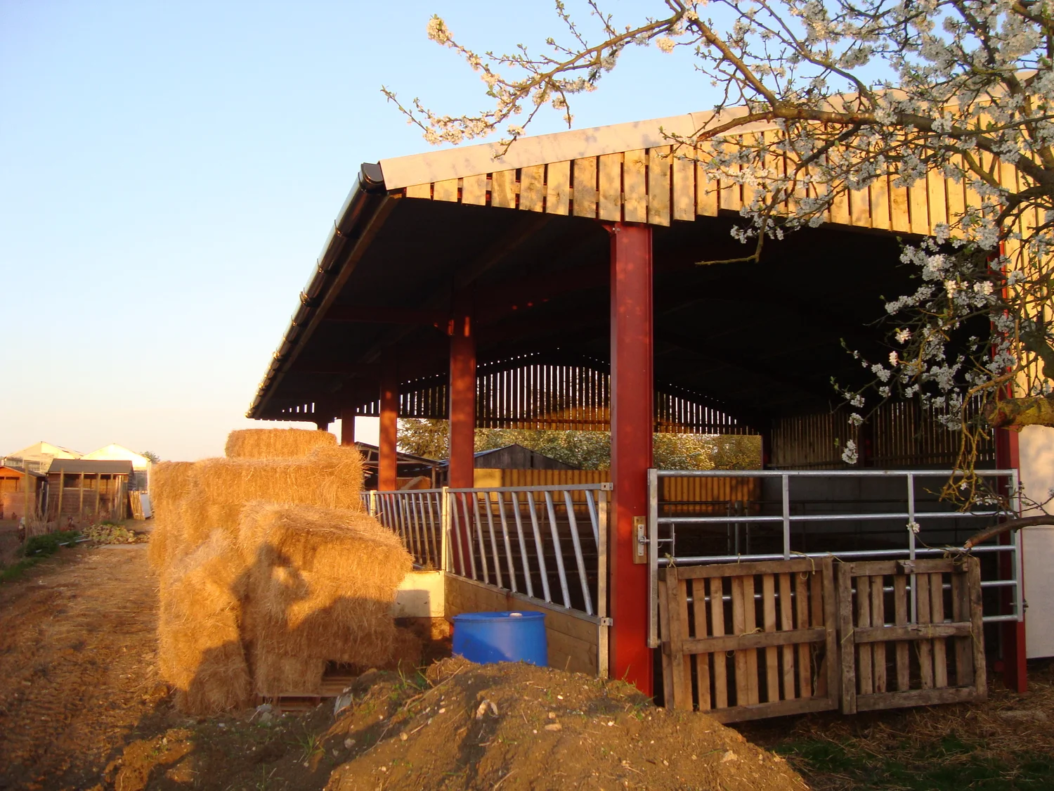 Agricultural Buildings — Kitbuildings