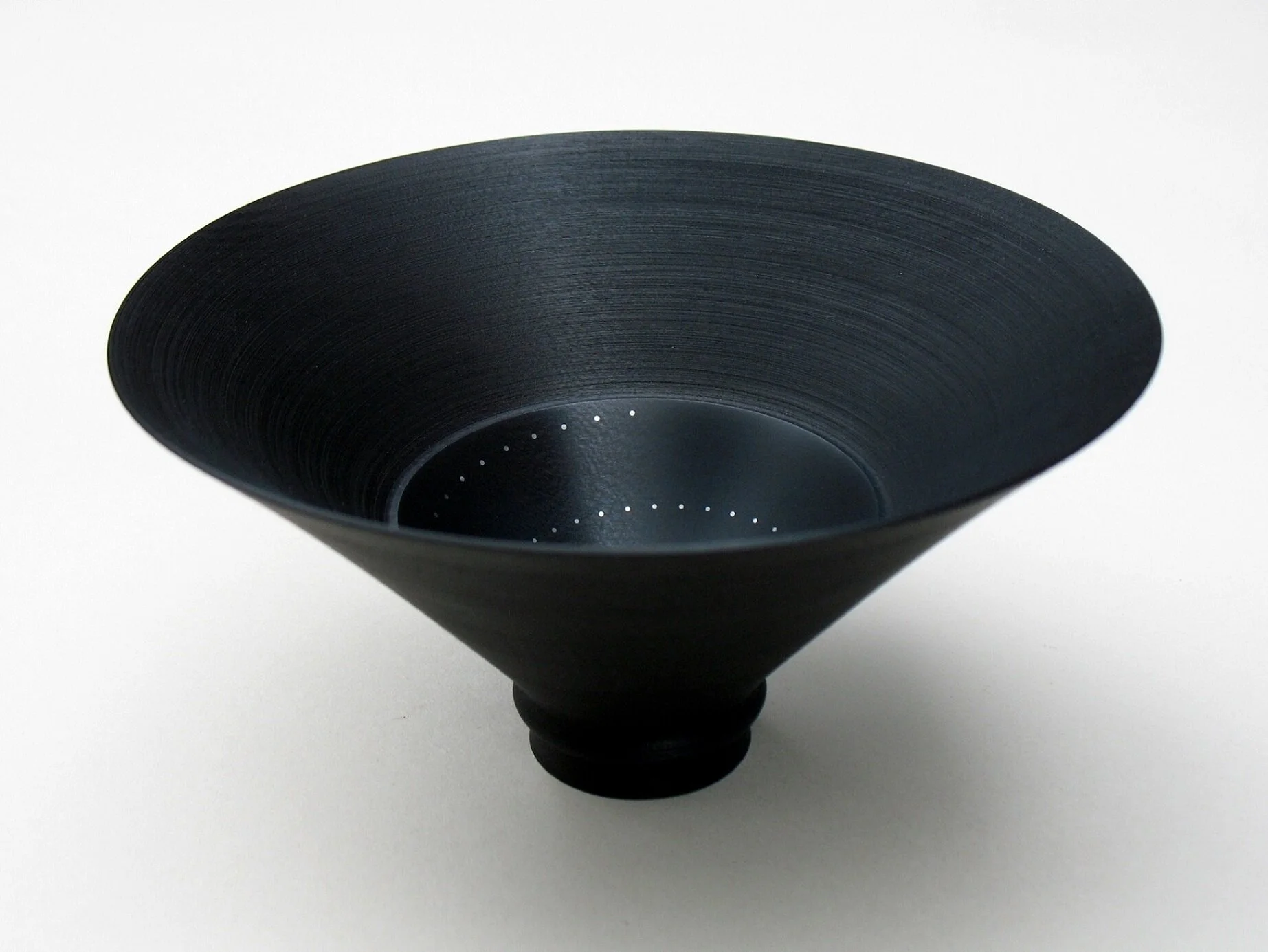 Bowls gallery — ROGER BENNETT woodturner