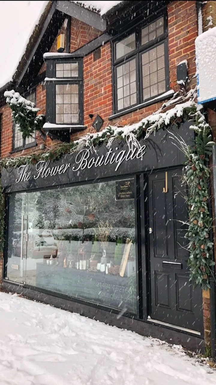 The Flower Boutique-Same Day Fresh Flowers and Plants 01494 762760