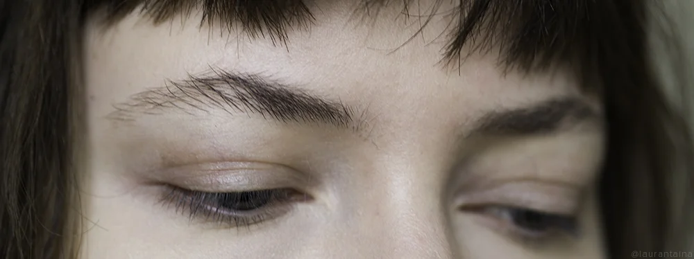 SUQQU Liquid Eyebrow Pen and Volume Eyebrow Mascara Review — Laura Loukola