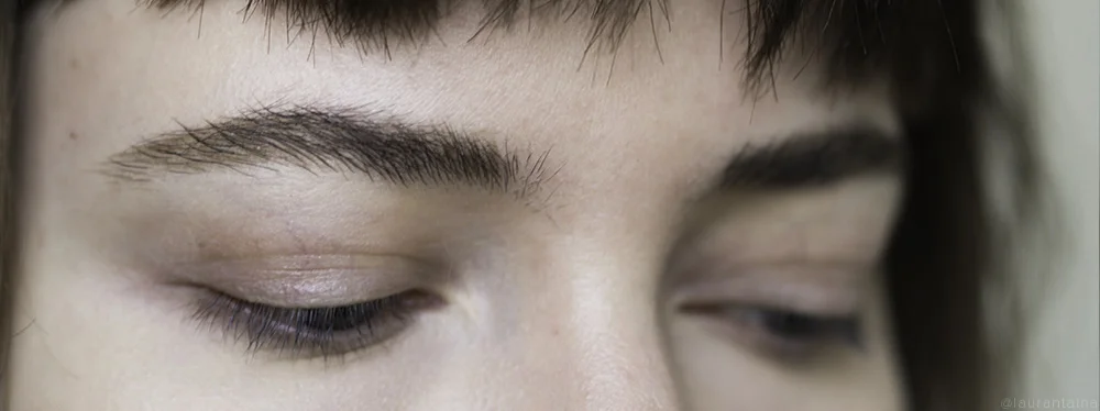 SUQQU Liquid Eyebrow Pen and Volume Eyebrow Mascara Review — Laura Loukola