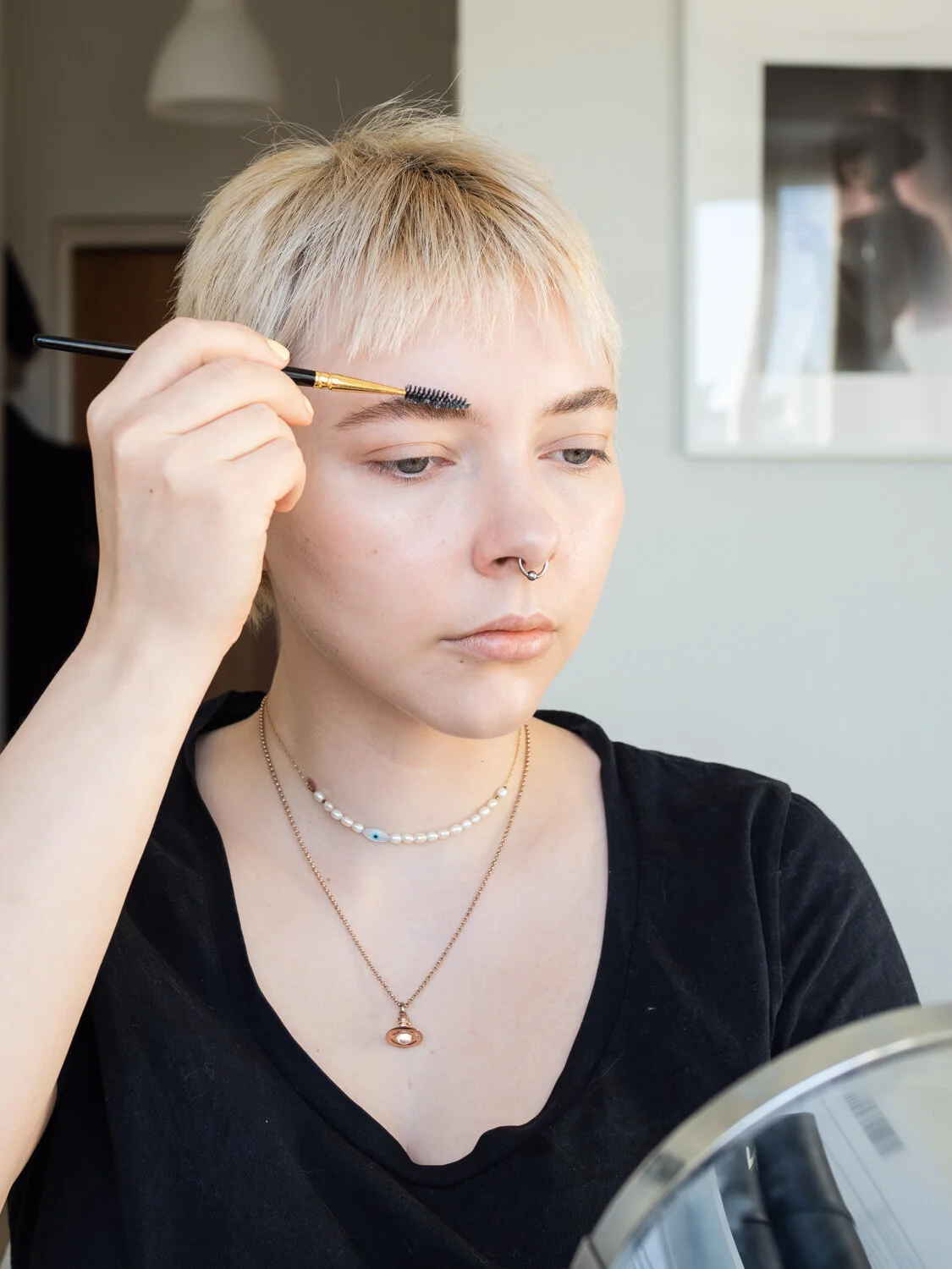 Dewy and Rosy Look with Eco Makeup — Laura Loukola