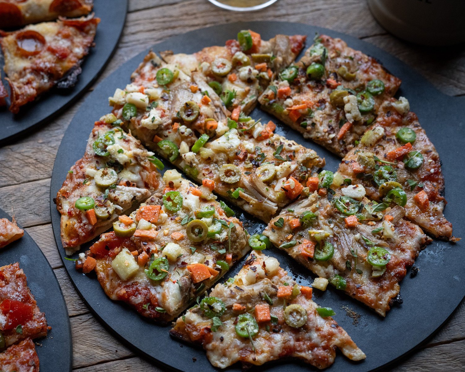 CRACKER THIN TAVERN PIZZA — Tavern Hall